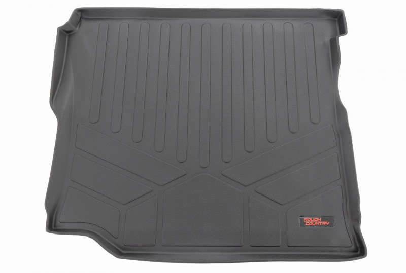 Rough Country M-6120-RC Rear Cargo Mat | With Factory Sub (18-24 Jeep ...