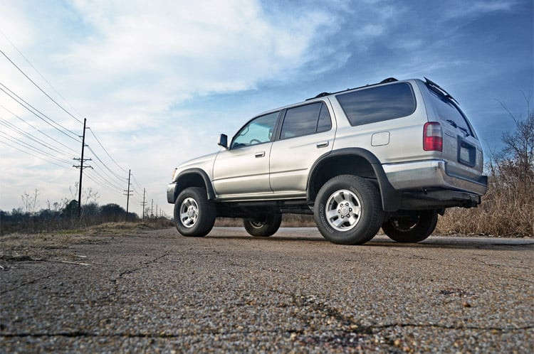 Rough Country Suspension Lifts for 96-02 Toyota 4Runner | 77140-RC ...