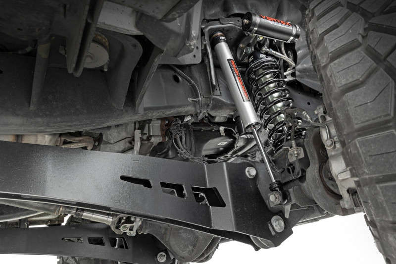 Rough Country Struts/Shocks for | 31014-RC | Custom Offsets