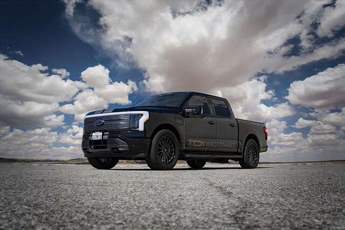 ICON 91831E-ICN Lowered Front 2.5 Vs RR CDEV Coilover Kit | 22-23 Ford F-150 Lightning ...