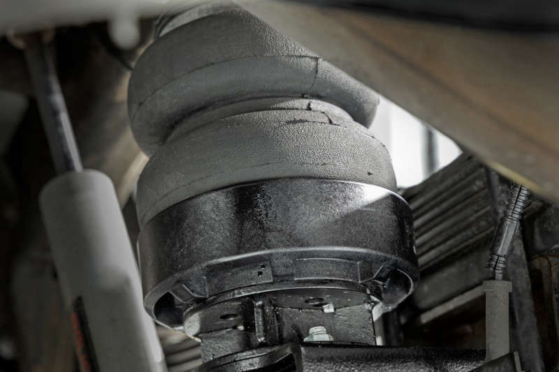 Rough Country 10019-RC Air Spring Cradle Kit | ARKON OFF-ROAD