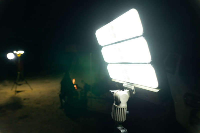 Tuff Stuff Overland TS-4-1001-TUFF Titan 12" Solar Freestanding Light ...