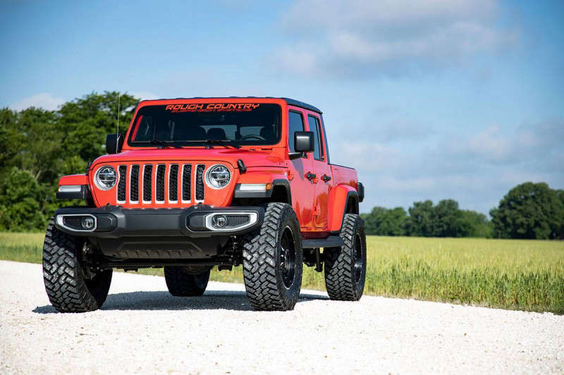 Rough Country 78800-RC 3.5" Lift Kit | No Shocks (2024 Jeep Gladiator JT | 4WD | Excl. Mojave ...