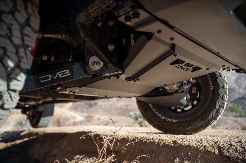 DV8 Off-Road DV8-SPTT1-08 Front Skid Plate | TrailBuilt Off-Road