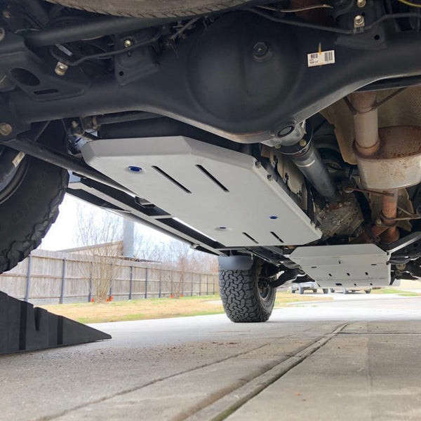 Rival RIVAL-2333.9544.1.6 Aluminum Gas Tank Skid Plate | TrailBuilt Off ...