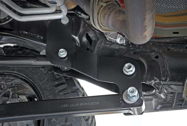 Rough Country 110602-RC Control Arm Relocation Kit | Front (18-24 Jeep ...
