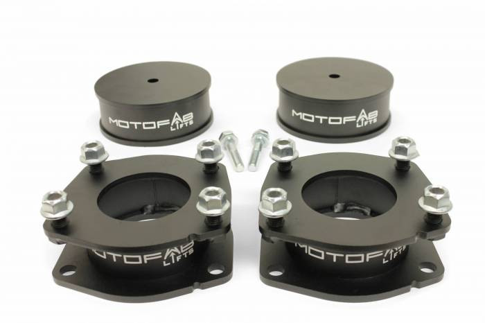 MotoFab 2" Suspension Lifts for | 05-10-WK-2F-2R-M | Custom Offsets