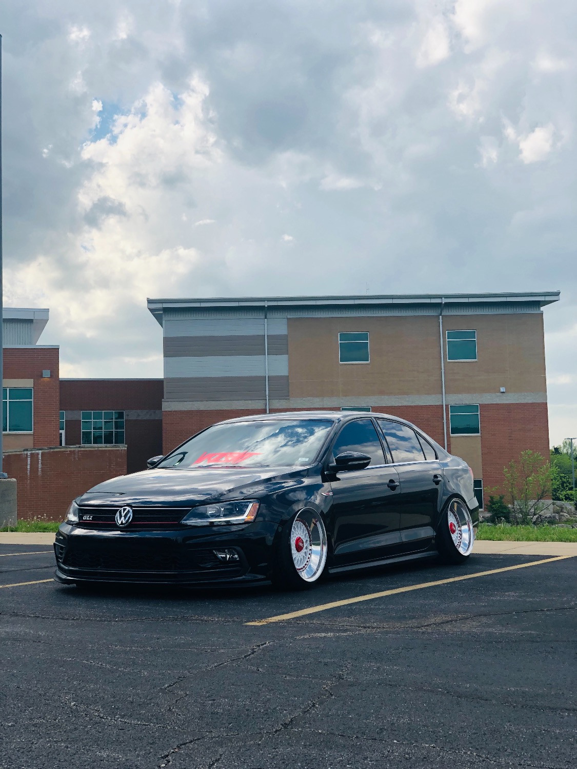 What Wheels and Tires Best Fit A Sixth-Generation Volkswagen Jetta ...