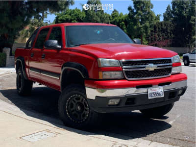 2006 Chevrolet Silverado 1500 HD with 17x8 12 Pro Comp Series 41 and ...