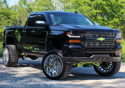 Chevrolet on 35s | Custom Offsets