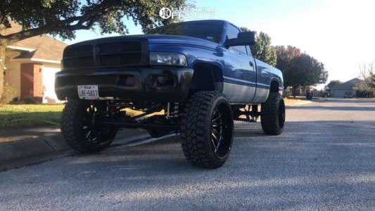 Ram 2500 on 26-inch Wheels Image Gallery | Custom Offsets