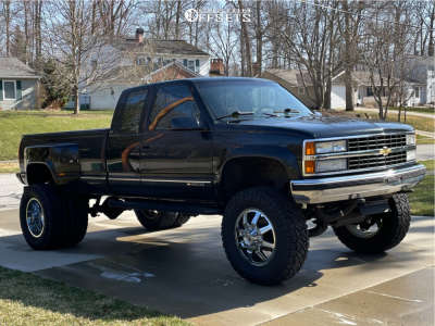 Custom Chevrolet K3500 Image Gallery | Custom Offsets