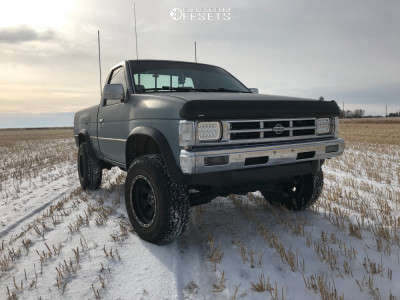 Custom 1987 Nissan D21 | Truck Photo Gallery | Custom Offsets