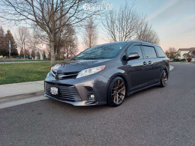 Custom 2021 Toyota Sienna Image Gallery | Custom Offsets