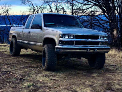 Custom Chevrolet K1500 Image Gallery | Custom Offsets