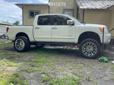 Trucks with 22x16 Wheels | Custom Offsets