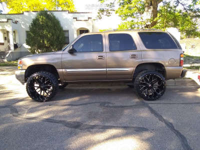 Custom 2021 GMC Yukon Image Gallery | Custom Offsets