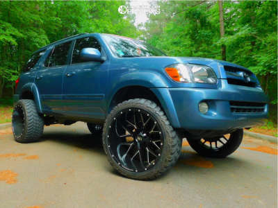 Custom 2004 Toyota Sequoia Image Gallery | Custom Offsets
