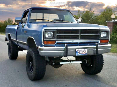 Dodge W250 Image Gallery | Custom Offsets