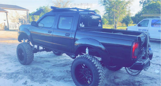 Custom 2004 Nissan Frontier Image Gallery | Custom Offsets