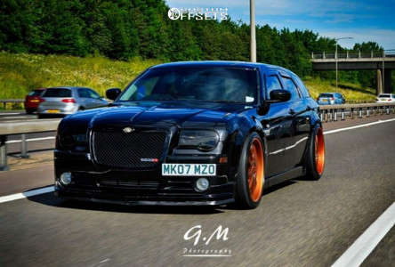 Custom 2008 Chrysler 300 Image Gallery | Custom Offsets