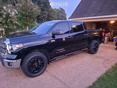 Toyota Tundra Image Gallery | Custom Offsets