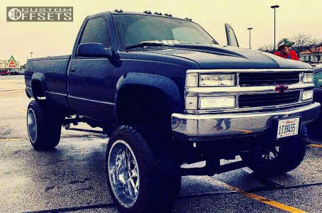 Custom Chevrolet K2500 Image Gallery | Custom Offsets