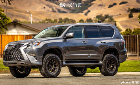 Custom 2020 Lexus GX460 Image Gallery | Custom Offsets