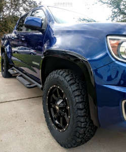 2017 Chevrolet Colorado Stock Suspension Image Gallery | Custom Offsets