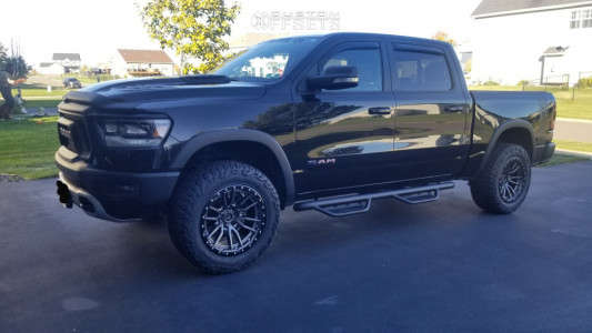 Trucks with Stock Suspension on 33s | Custom Offsets