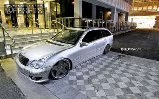 Custom 2000 Mercedes-Benz C280 Image Gallery | Custom Offsets
