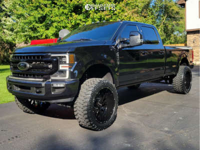 TIS TT1 37x13.50R24 | 98540 | Custom Offsets