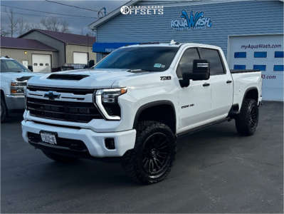 2024 Chevrolet Silverado 2500 HD with 20x10 -19 TIS 556ab and 35/11 ...