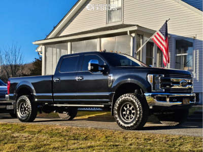 Toyo Tires Open Country R T Trail 37x12.50R17LT | 354590 | Custom Offsets