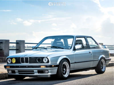 Custom 1984 BMW 325is | Truck Photo Gallery | Custom Offsets