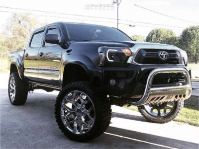 2014 Toyota Tacoma with 17x9 -12 XD Xd140 and 285/70R17 BFGoodrich All ...