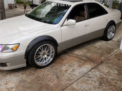 Custom 1998 Lexus ES300 Image Gallery | Custom Offsets