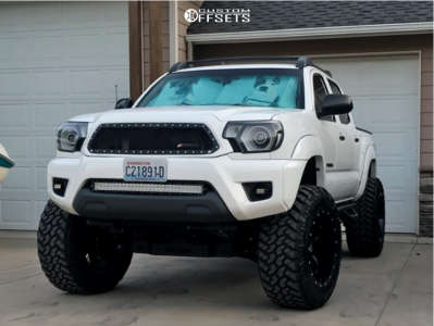 2014 Toyota Tacoma with 17x9 -12 XD Xd140 and 285/70R17 BFGoodrich All ...