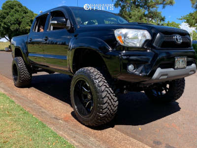 2014 Toyota Tacoma with 17x9 -12 XD Xd140 and 285/70R17 BFGoodrich All ...