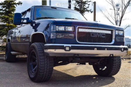 Gladiator QR900-MT 33x12.50R18LT | 1932258533 | Custom Offsets