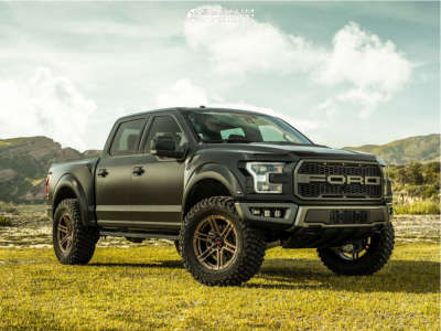 2018 Ford Raptor with 22x12 -44 XD Xd829 and 37/13.5R22 Nitto Ridge ...
