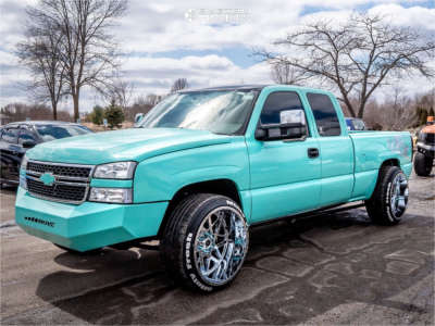 2007 Chevrolet Silverado 1500 Classic with 20x12 -44 TIS 544BM and 33/ ...