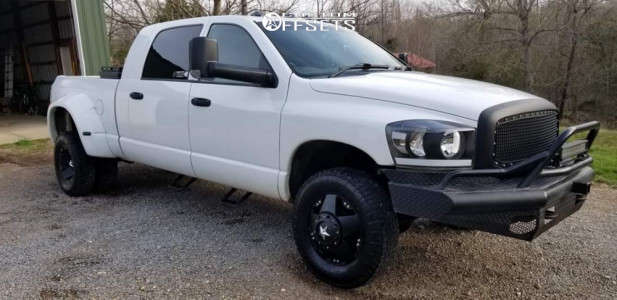 Ram 3500 Image Gallery | Custom Offsets