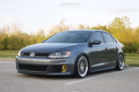 Custom 2012 Volkswagen Jetta | Truck Photo Gallery | Custom Offsets