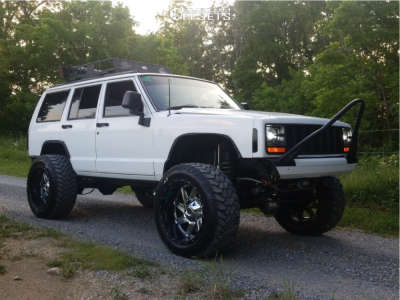 Jeep Cherokee Image Gallery | Custom Offsets