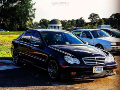 Custom 2005 Mercedes-Benz C230 Image Gallery | Custom Offsets