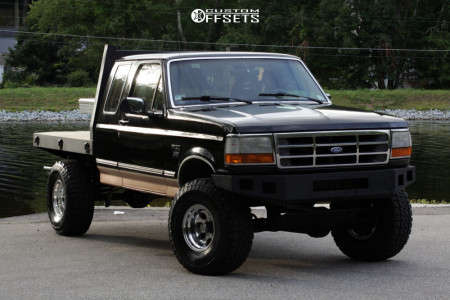 1995 Ford F-150 with 22x12 -44 Ultra Type 164 and 35/12.5R22 ...