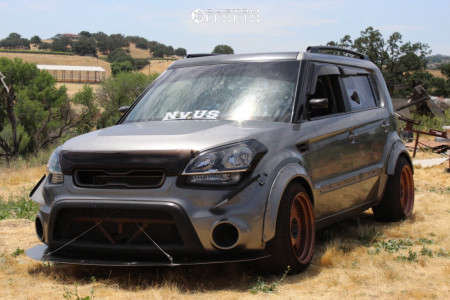 Custom 2021 Kia Soul Image Gallery | Custom Offsets