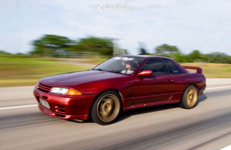 Custom 1991 Nissan GT-R Image Gallery | Custom Offsets