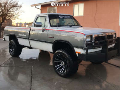 Custom Dodge D350 Image Gallery | Custom Offsets